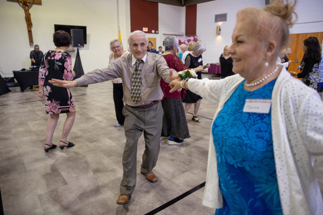 Seniors take to the dance floor during prom – Catholic Star Herald