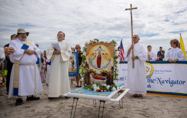 Father Kelly reflects on priesthood, ‘being present’ for faithful ...